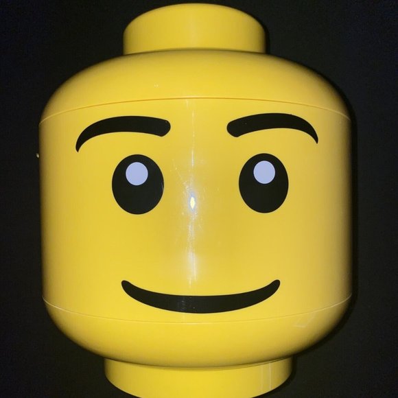 Lego | Toys | Retired Lego Sort Store Yellow Smiling Minifigure Head ...
